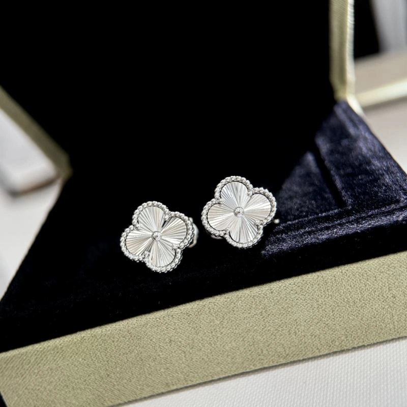 Mirror quality Vca Earrings