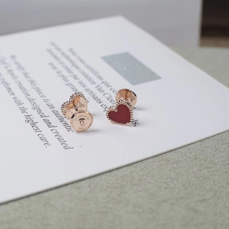 Indistinguishable Vca Earrings