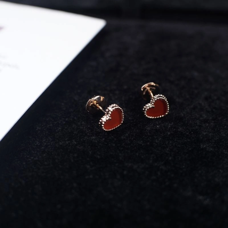 Indistinguishable Vca Earrings