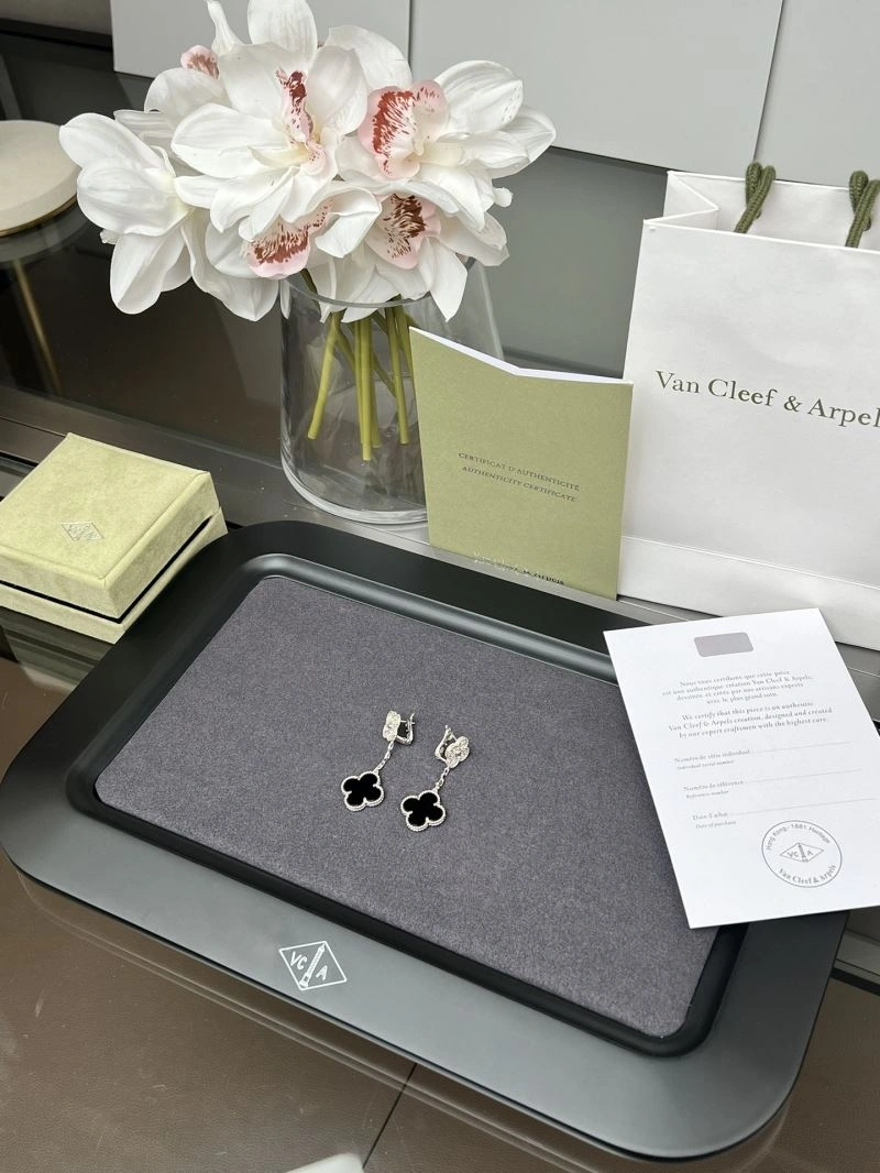 Top mirror Vca Earrings