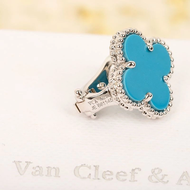 Legit Vca Earrings
