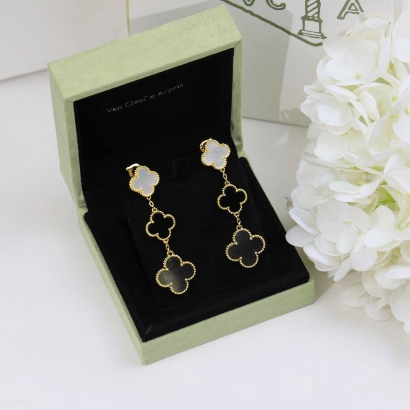 High accuracy Vca Earrings