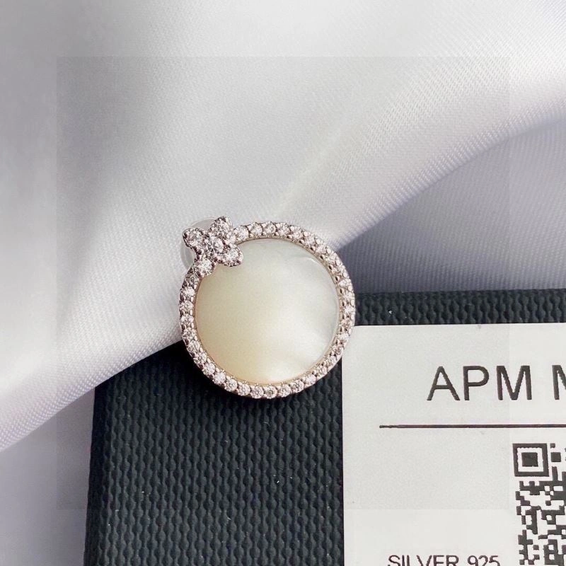 Brand-authenticated Vca Earrings