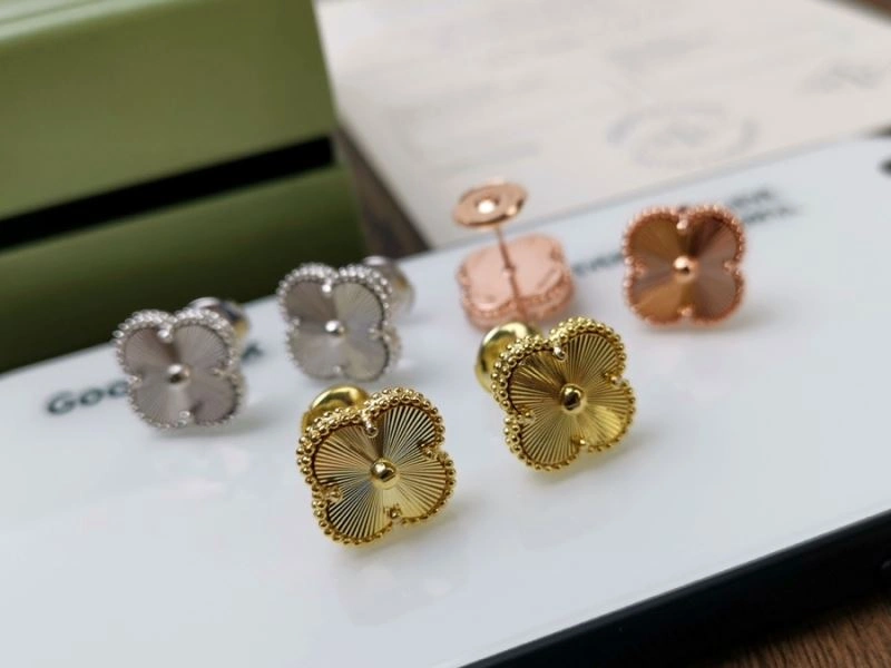 Vca Earrings