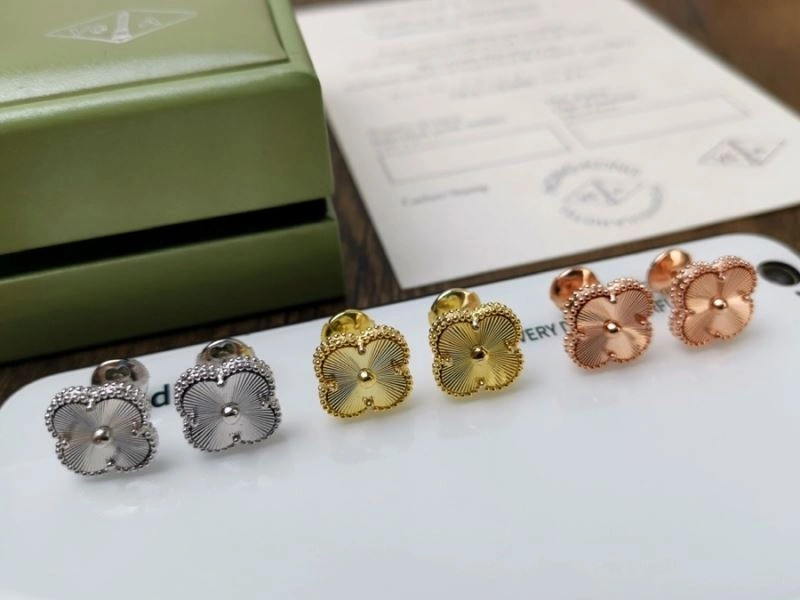 Vca Earrings