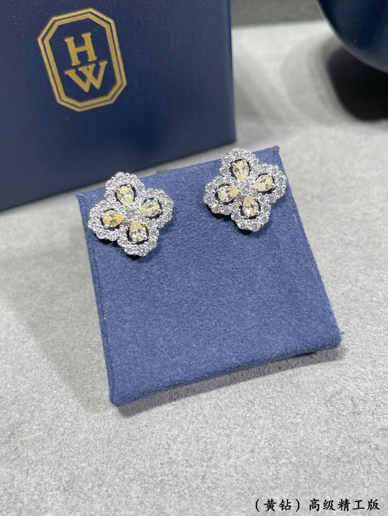 Legit Vca Earrings