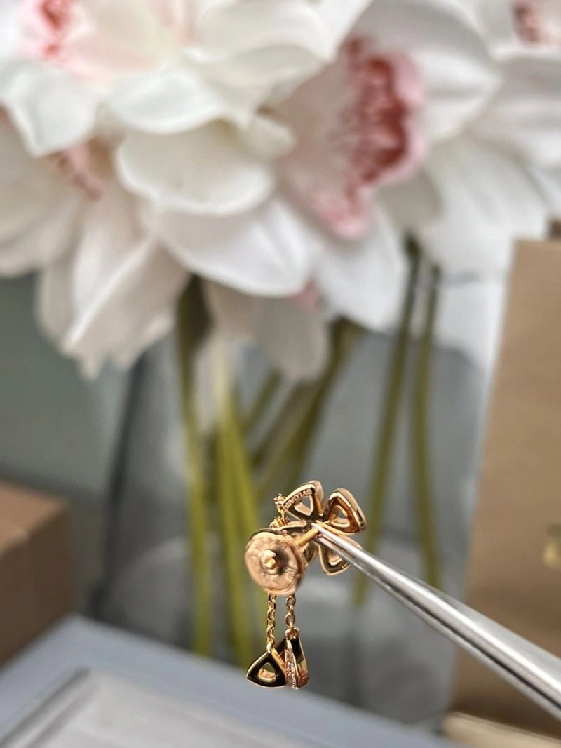 Official Vca Earrings