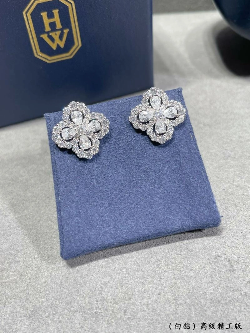 Brand-authenticated Vca Earrings