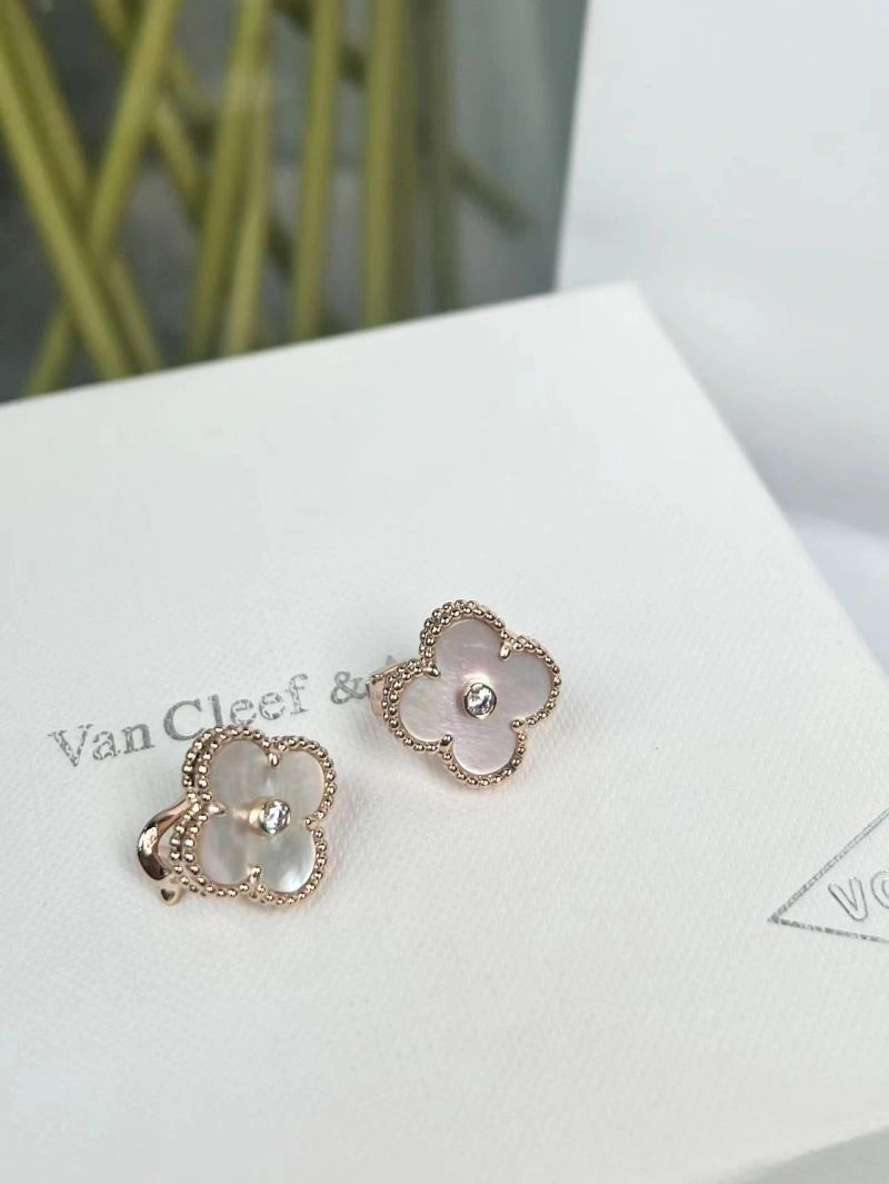 Vca Earrings