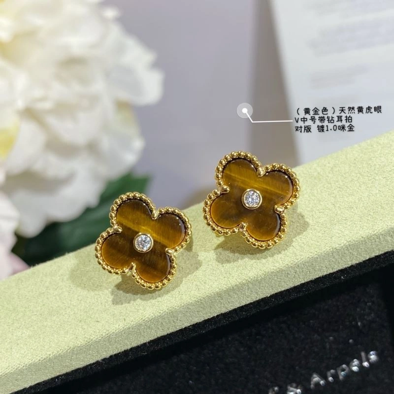 High accuracy Vca Earrings