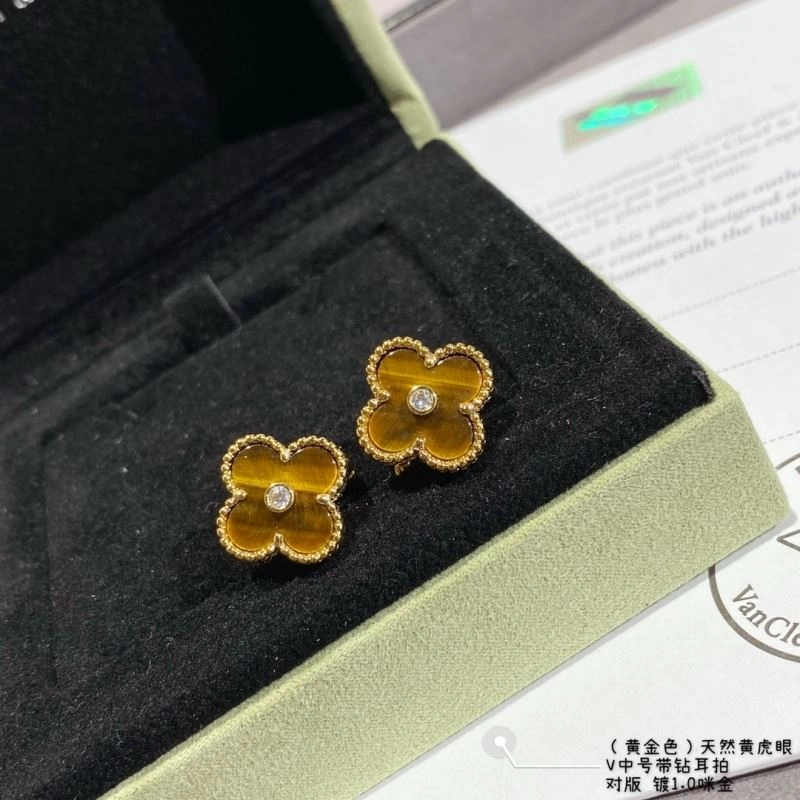 High accuracy Vca Earrings