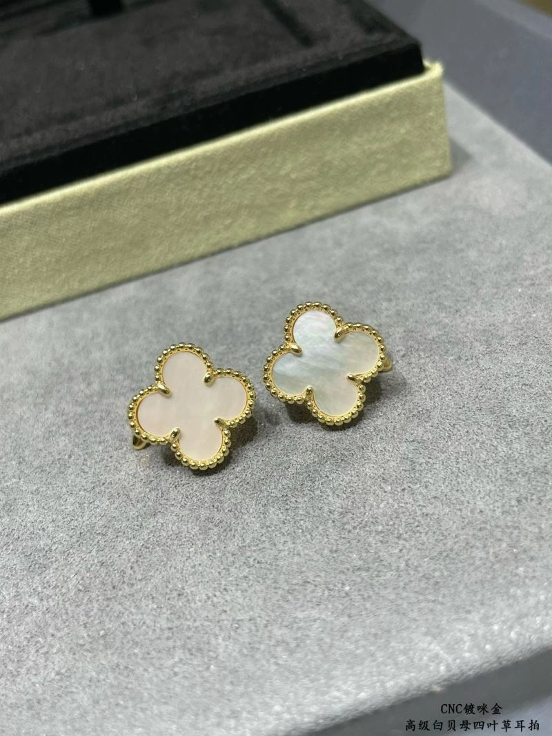 Value-priced Vca Earrings