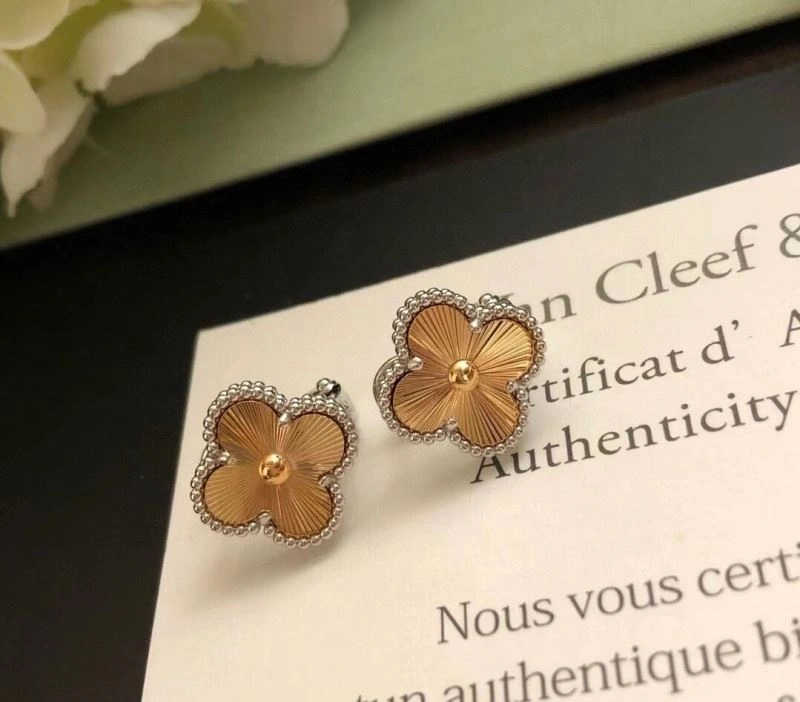 Vca Earrings