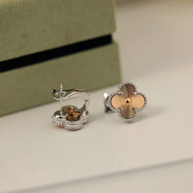 Legit Vca Earrings