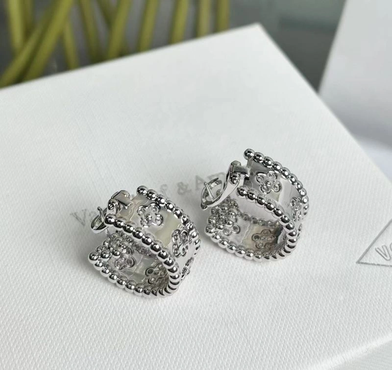 Reasonably priced Vca Earrings