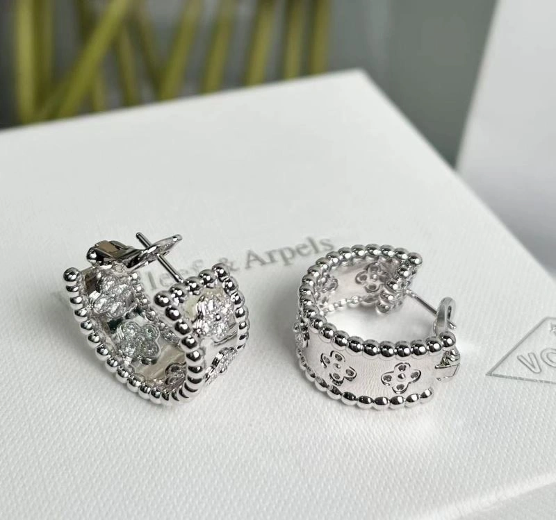 Reasonably priced Vca Earrings