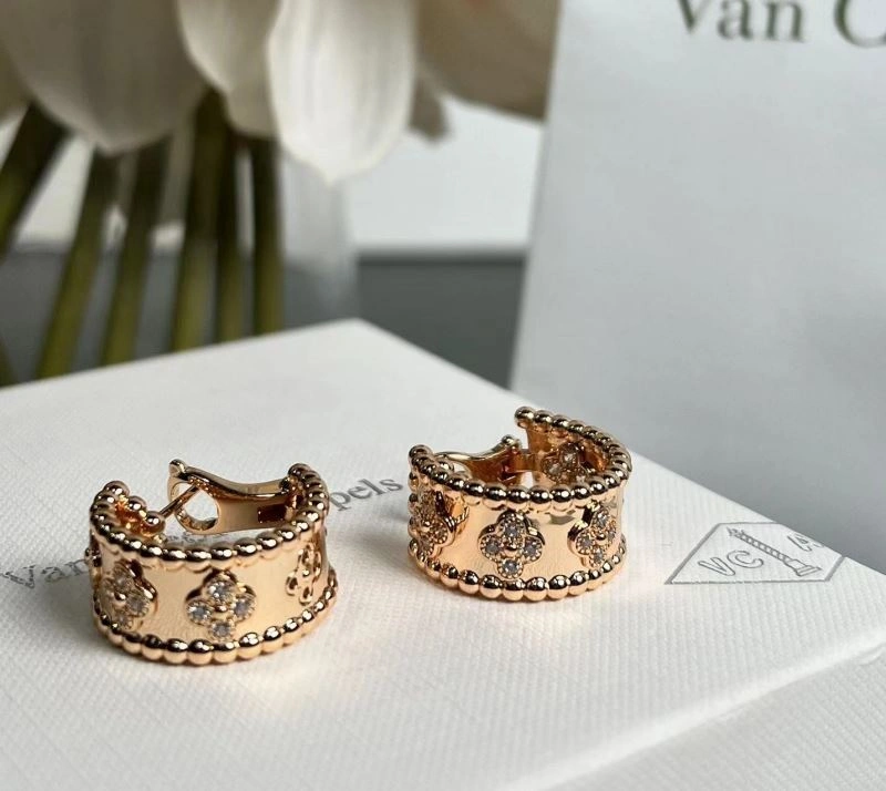 Vca Earrings