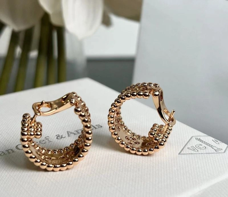 Cut-rate Vca Earrings