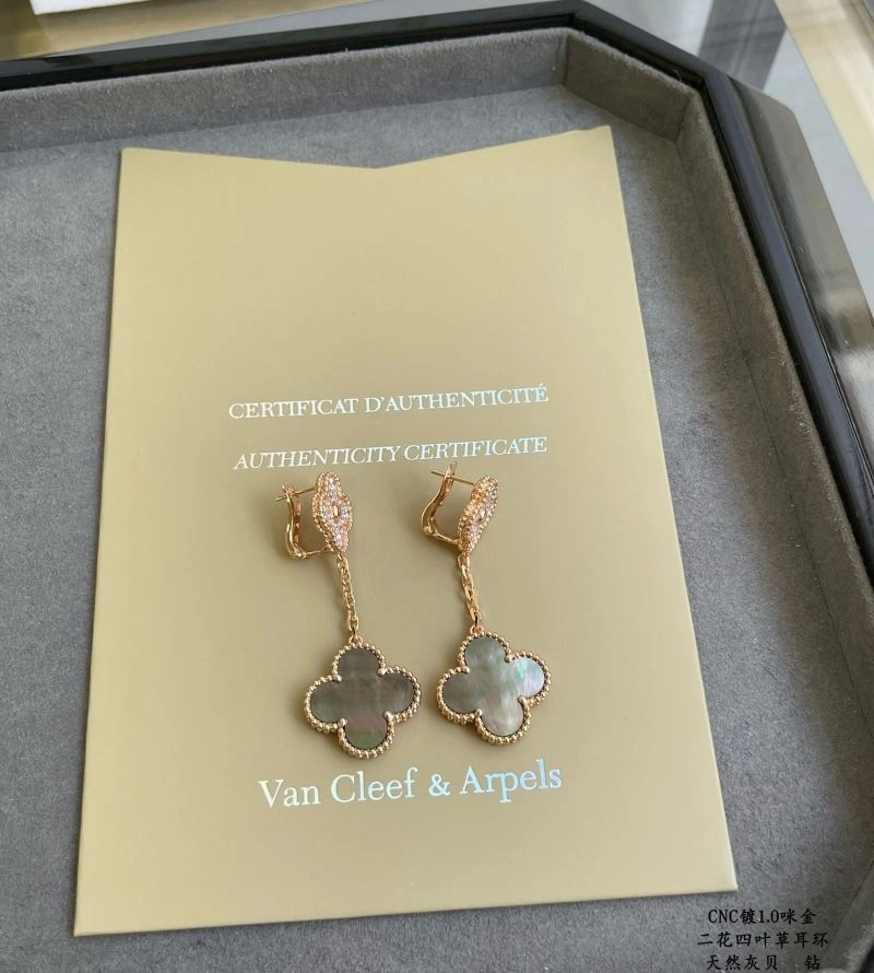 OEM Vca Earrings