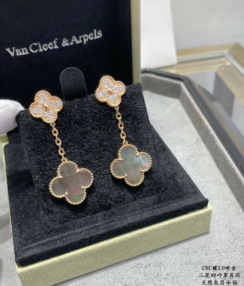 OEM Vca Earrings