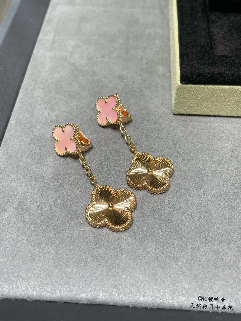 Low-cost Vca Earrings