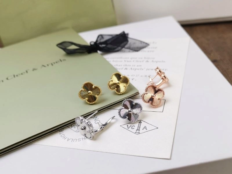 Top mirror Vca Earrings