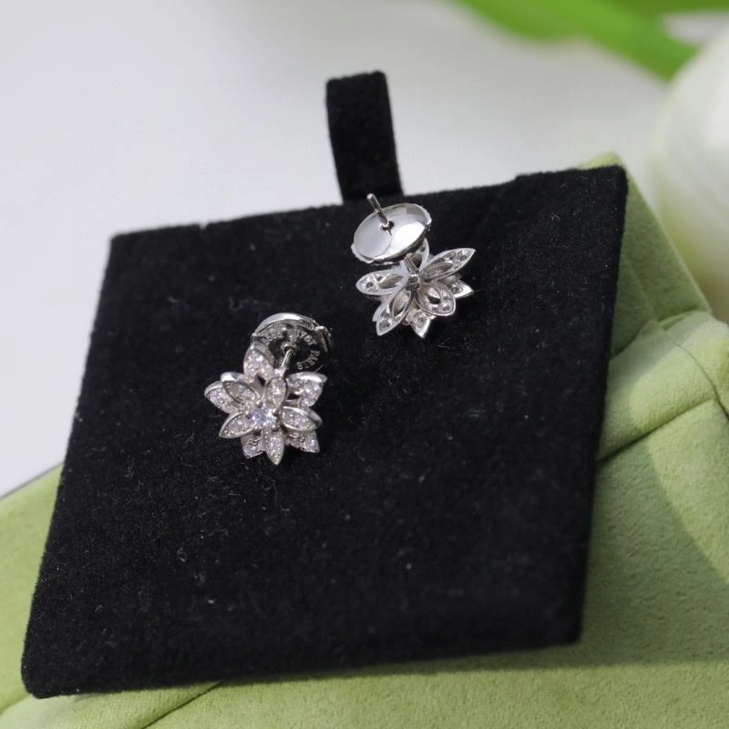 Factory-made Vca Earrings