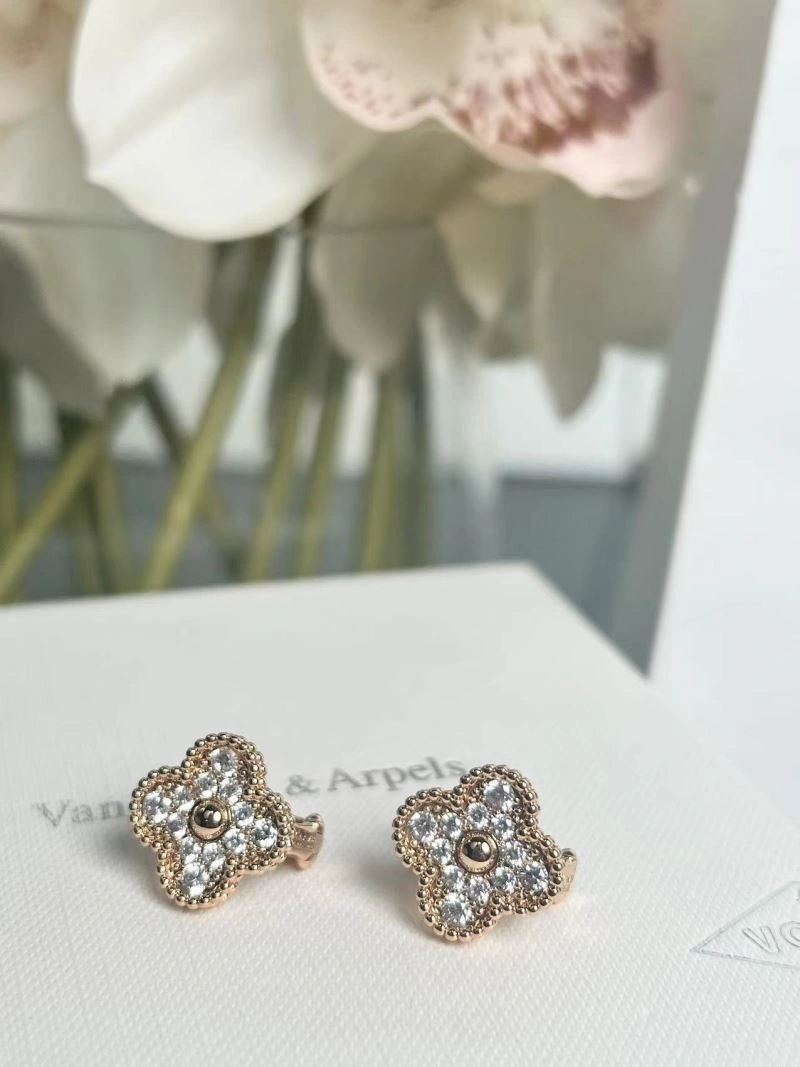 Bargain Vca Earrings