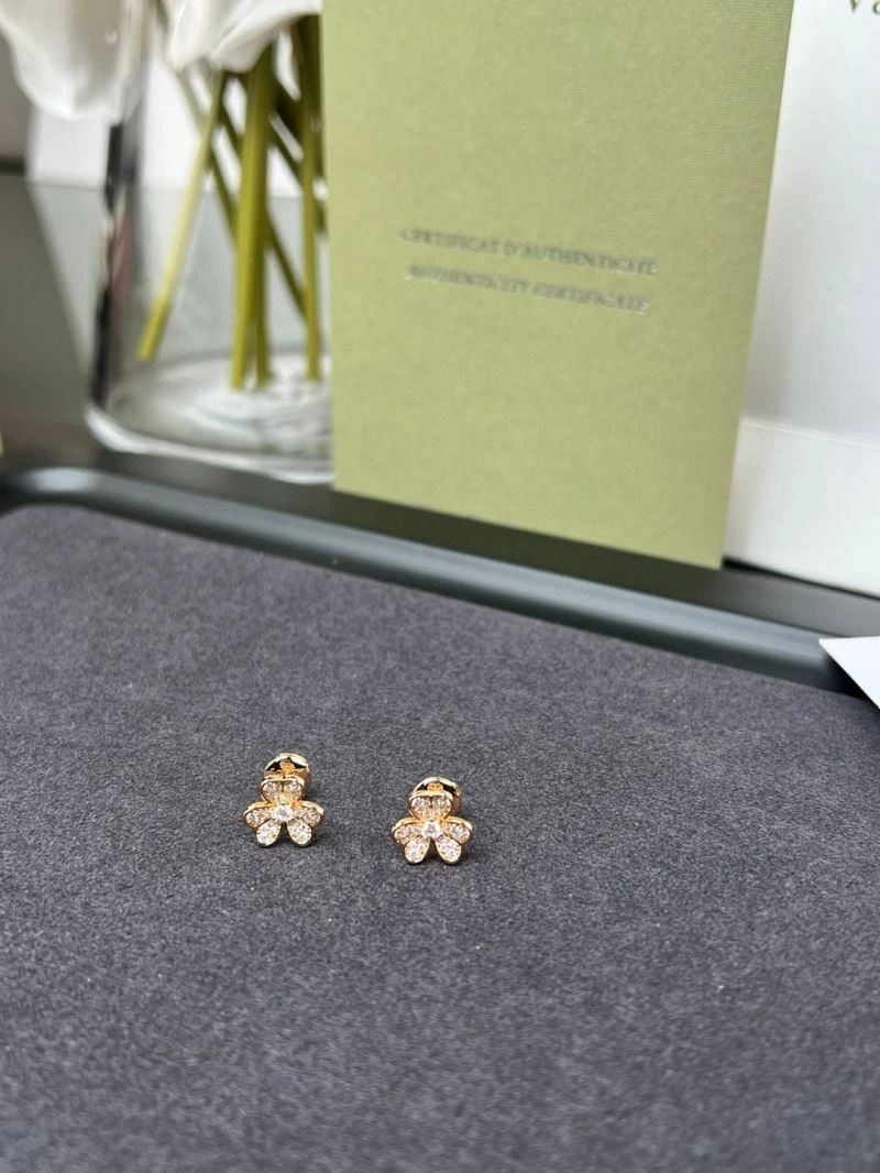 Real Vca Earrings