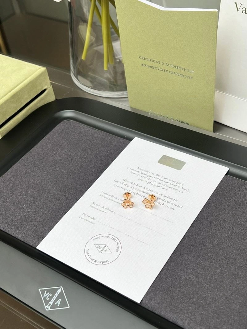 Real Vca Earrings