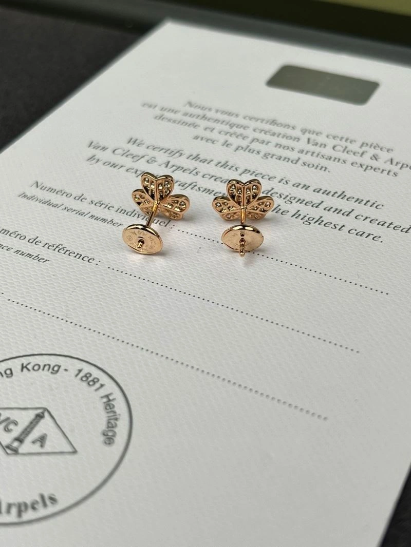 Real Vca Earrings