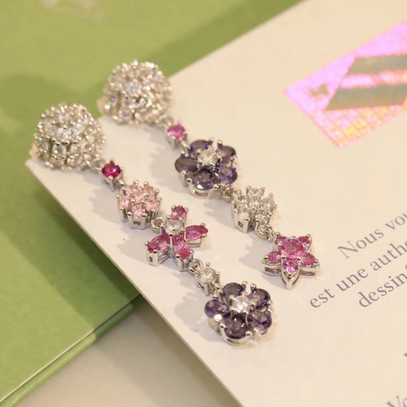 Genuine Vca Earrings