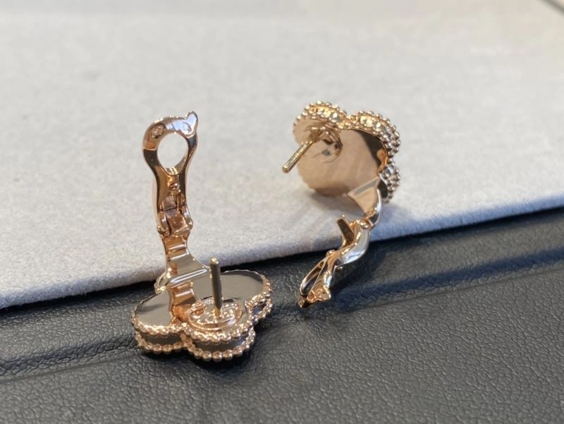 Value-priced Vca Earrings