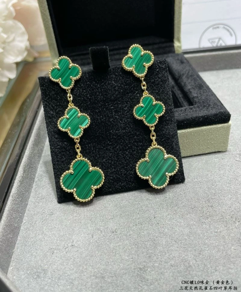 OEM Vca Earrings