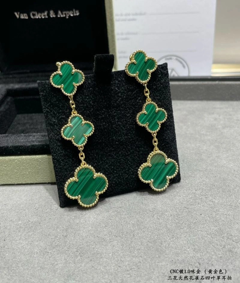 OEM Vca Earrings