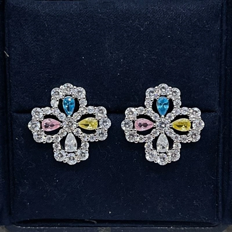 Bargain Vca Earrings