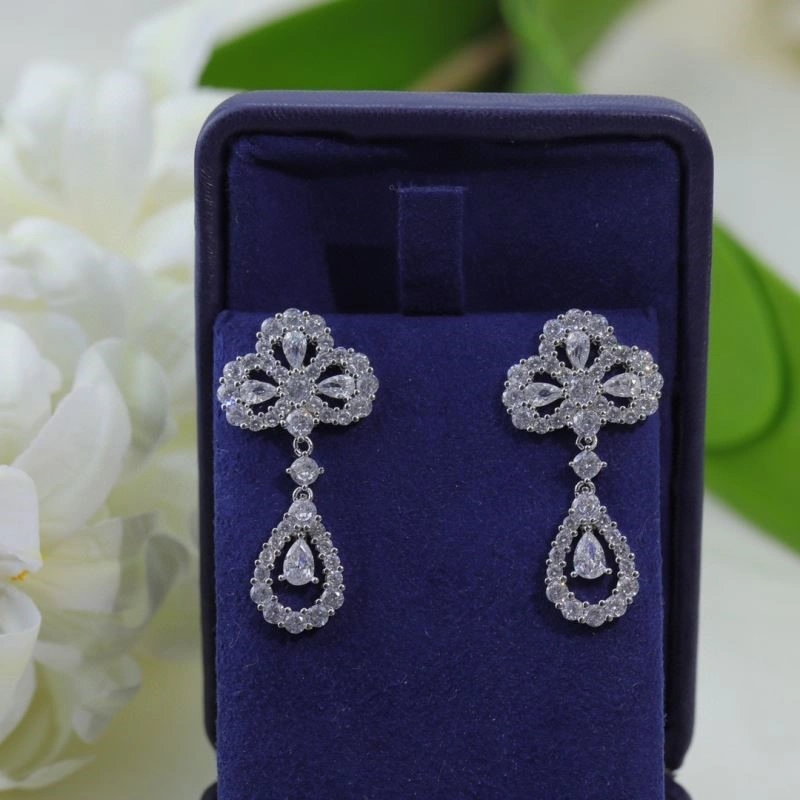 Cut-rate Vca Earrings