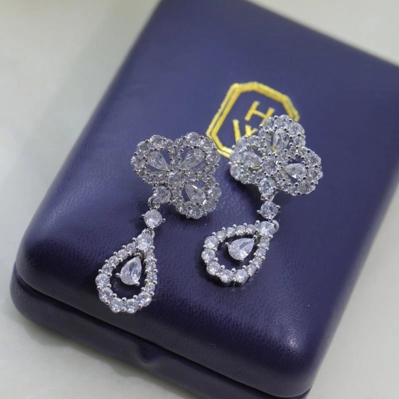 Cut-rate Vca Earrings
