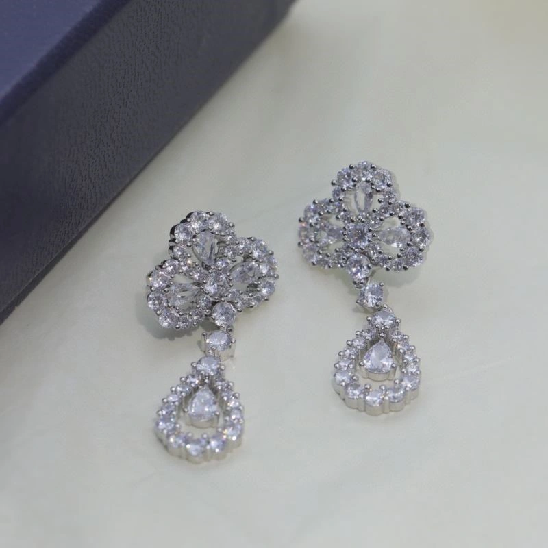 Cut-rate Vca Earrings