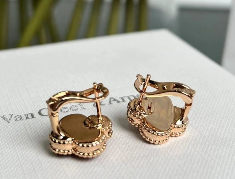 Top mirror Vca Earrings