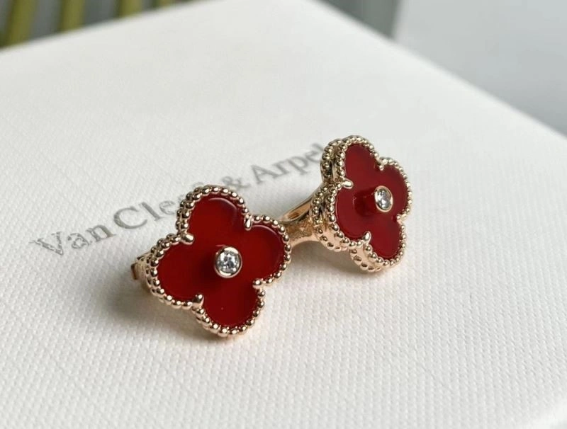 Top mirror Vca Earrings