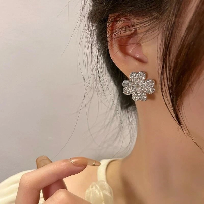 Reasonably priced Vca Earrings