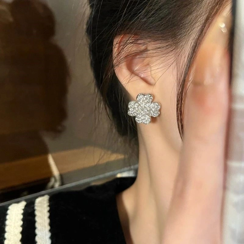 Reasonably priced Vca Earrings