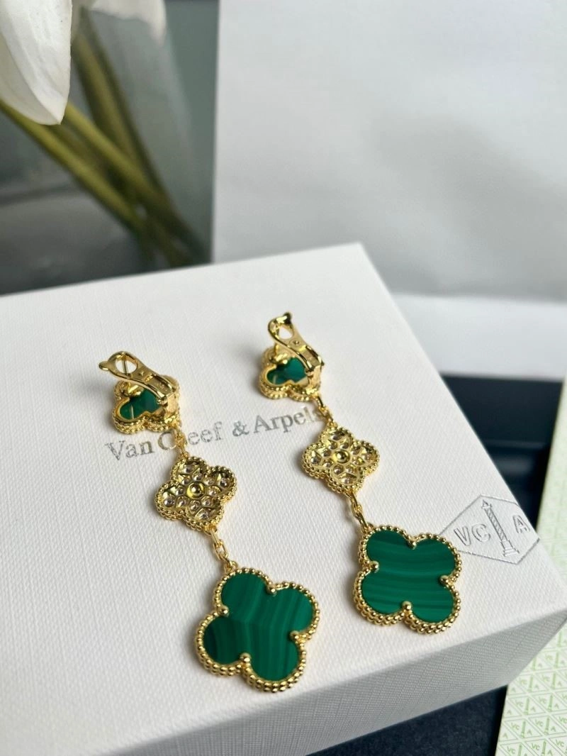 Accurate model Vca Earrings