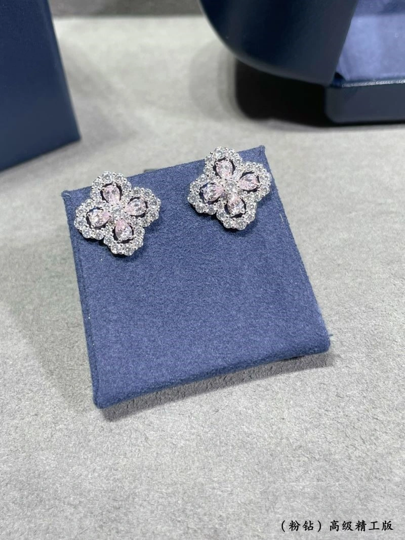 Budget-friendly Vca Earrings