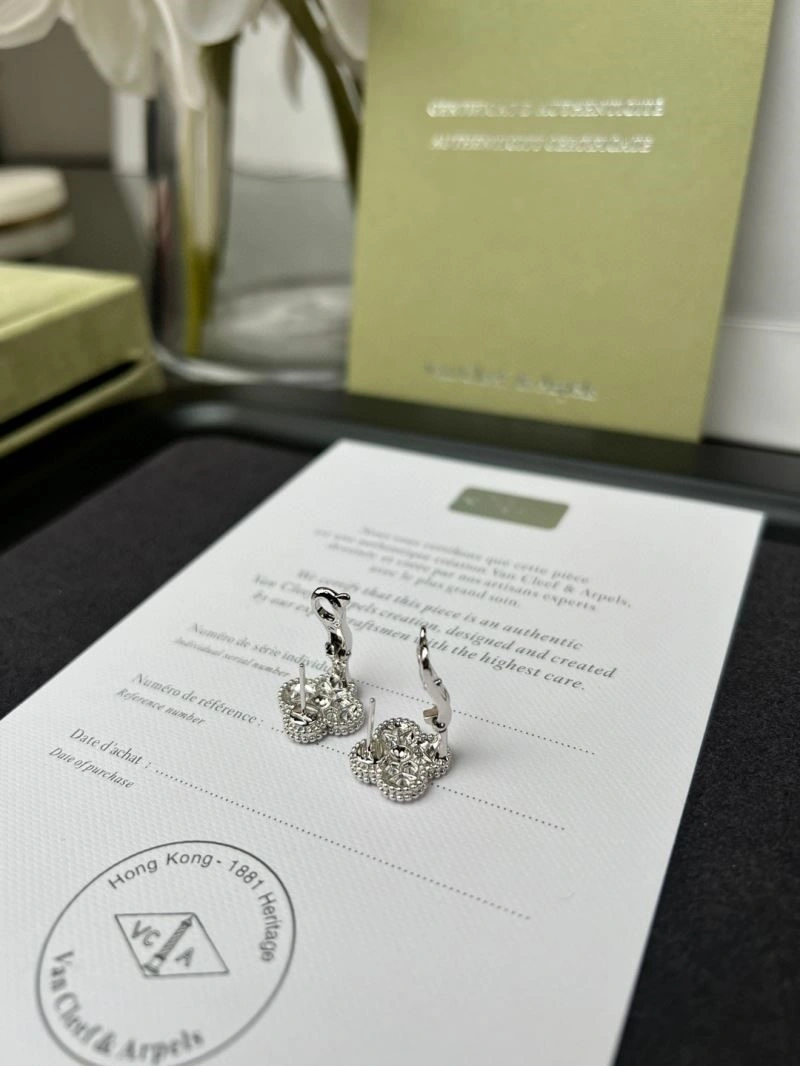 High fidelity Vca Earrings