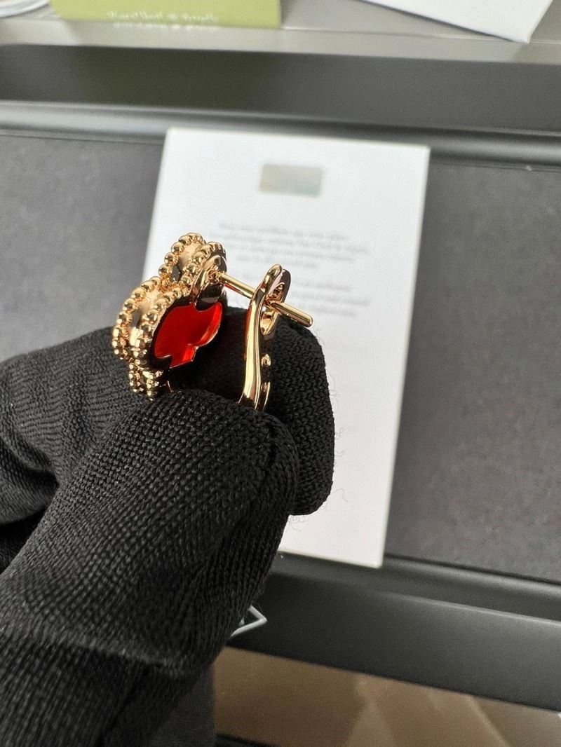 1:1 copy Vca Earrings