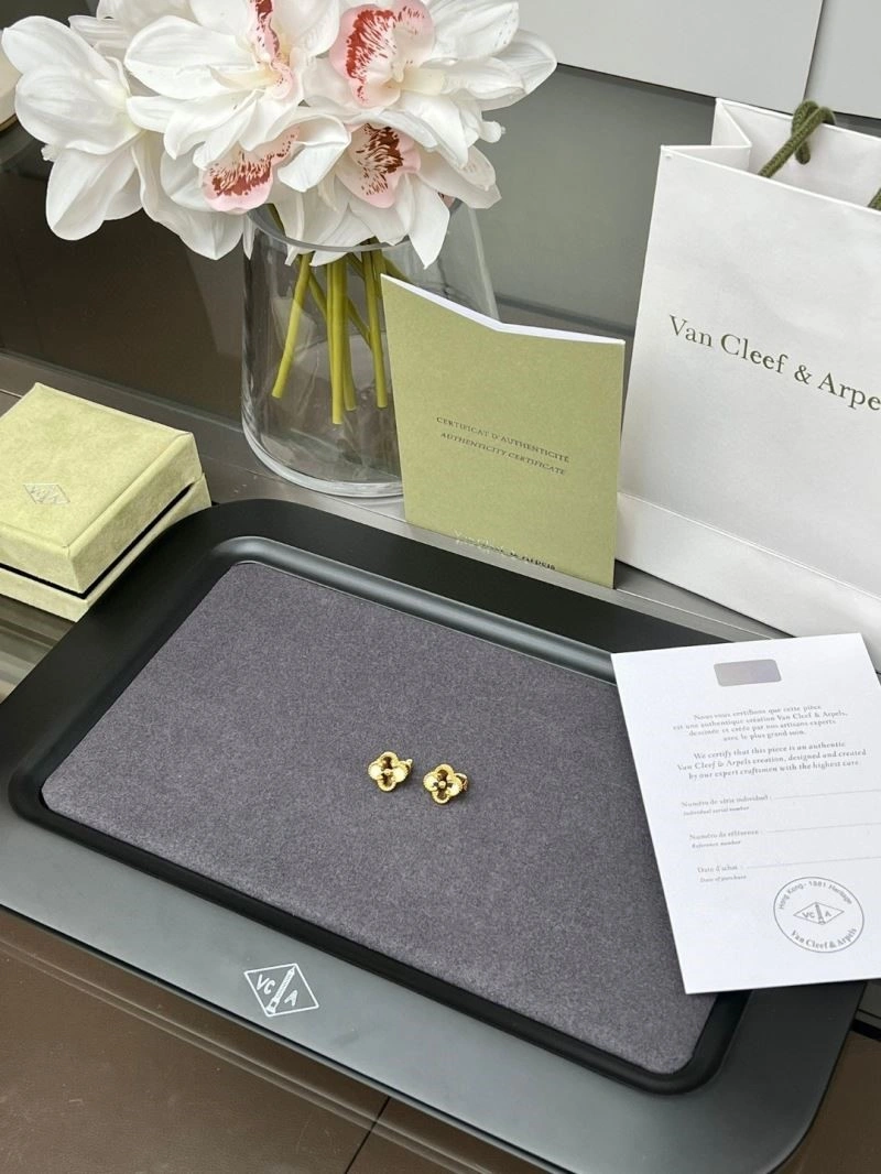 Official Vca Earrings