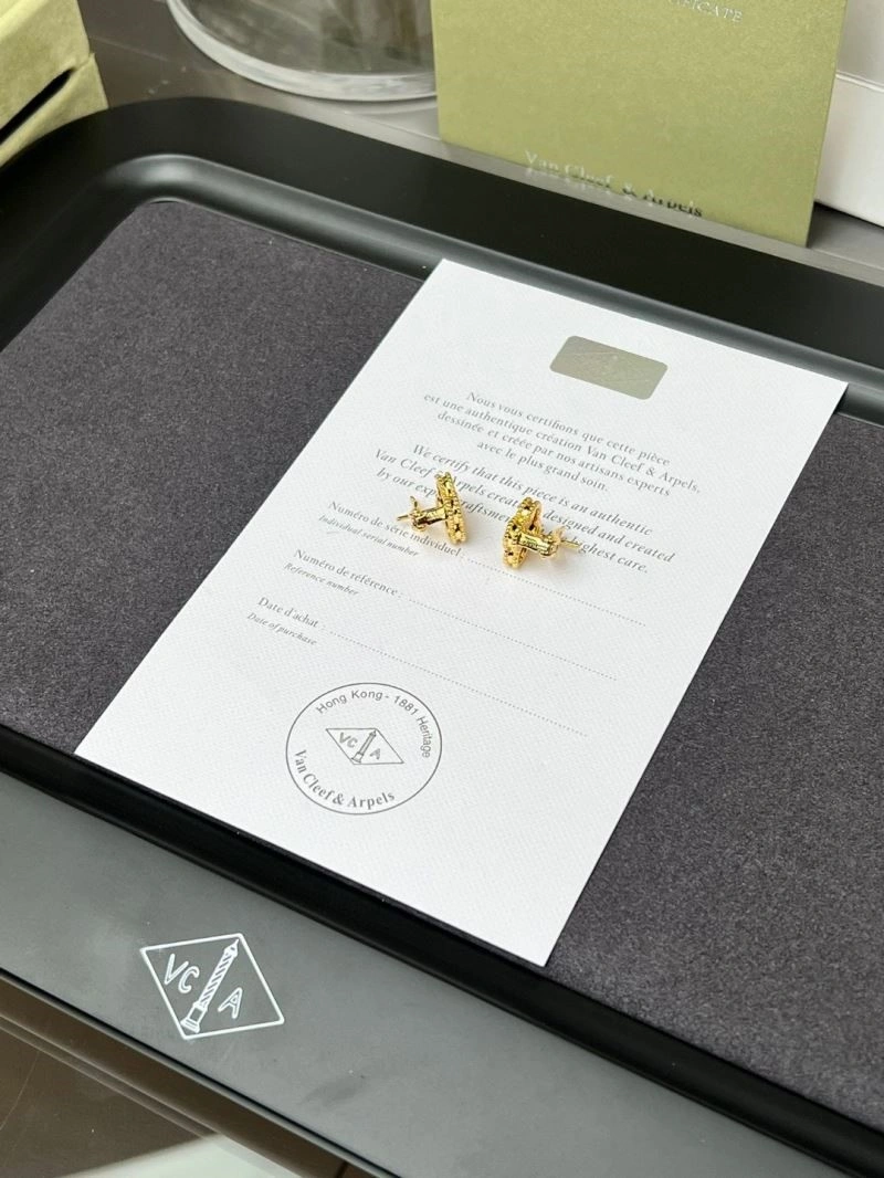 Official Vca Earrings