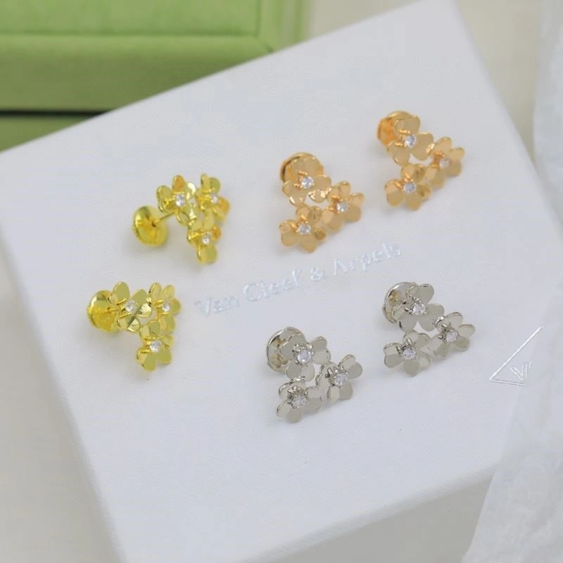 Cut-rate Vca Earrings
